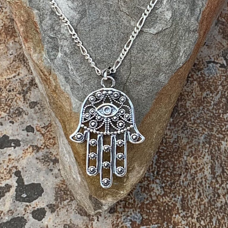 Hamsa With Eye Pendant - GLE-Good Living Essentials