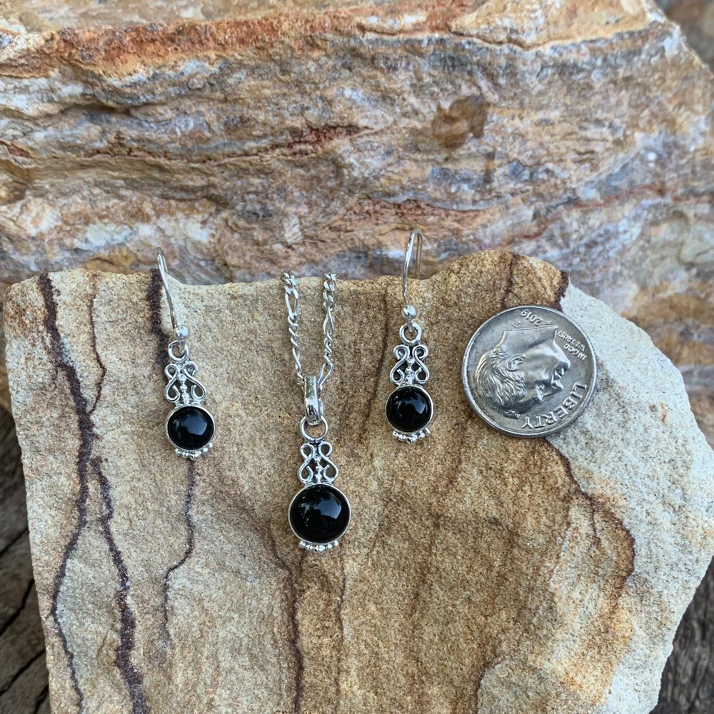 Black Onyx Infinity Set - GLE-Good Living Essentials