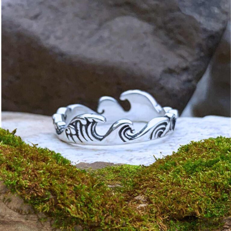 Sterling Silver Waves Ring - GLE-Good Living Essentials